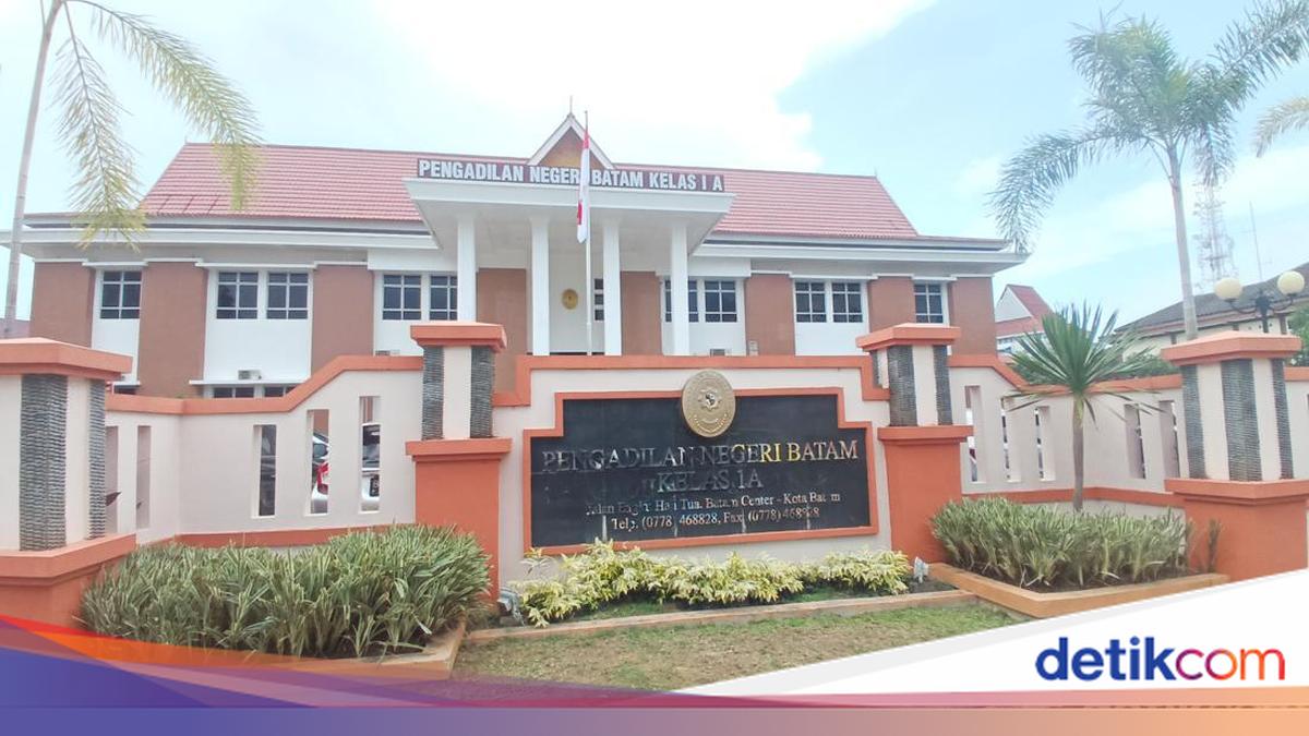 Kasus Penyelundupan iPhone di Batam, Vonis Pemilik Barang Lebih Ringan ...