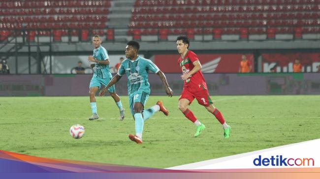 Persik Vs PSBS: Kelly Sroyer Ambisi Bobol Gawang Mantan