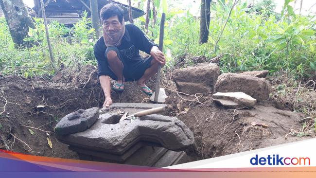 Penasaran Bongkar Batu Keramat di Kebun, Warga Temukan Yoni-Fragmen Arca