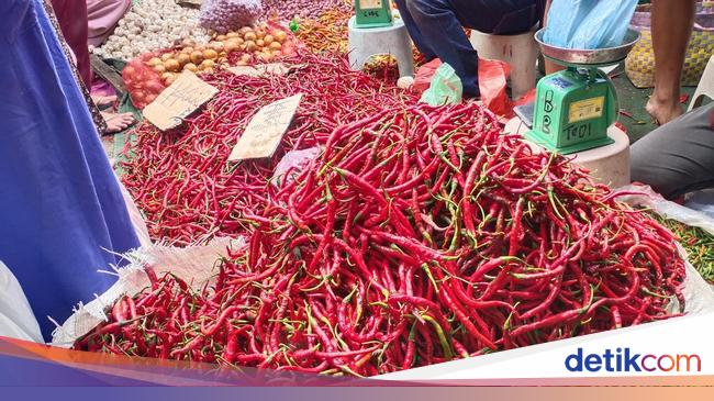 Harga Cabai Keriting di Palembang Tembus Rp 60 Ribu/Kg Jelang Tahun Baru