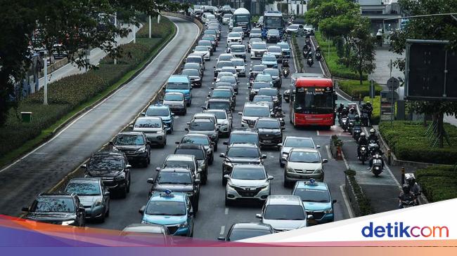 Berlaku Hari Ini, Cek Tarif Baru Pajak Progresif Kendaraan di Jakarta Berlaku Hari Ini, Cek Tarif Baru Pajak Progresif Kendaraan di Jakarta