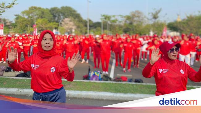 Antusiasme Warga Jakarta Senam Bareng YJI, Peringati Hari Jantung Sedunia 2024