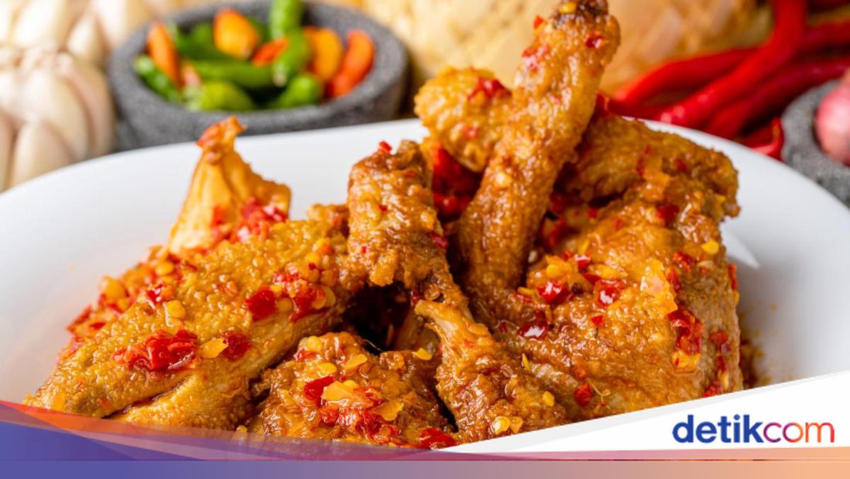Resep Ayam Balado ala RM Padang yang Pedas Gurihnya Bikin Nagih