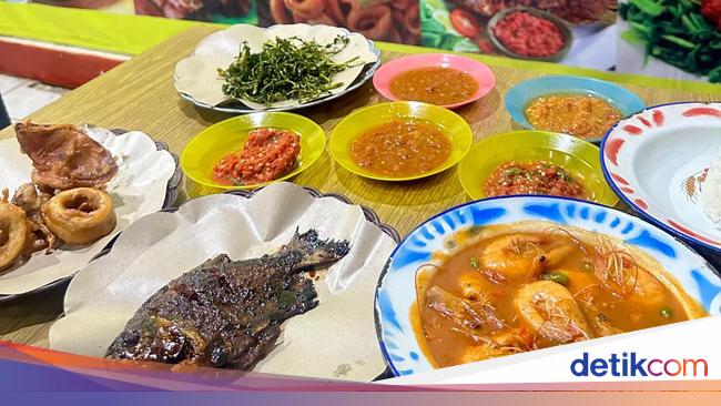 Pedas Nampol! Sambal Granat dan Sambal Mentah Racikan Warung 24 Jam