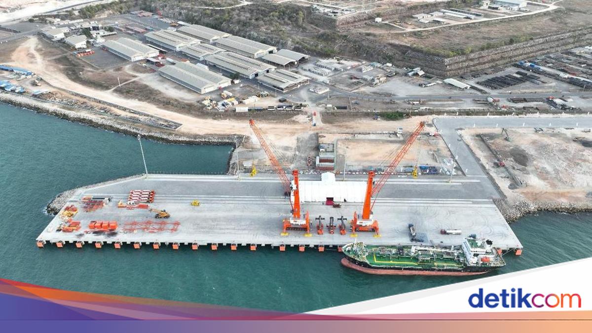 PTPP Rampungkan Proyek Pelabuhan East Java Multipurpose Terminal