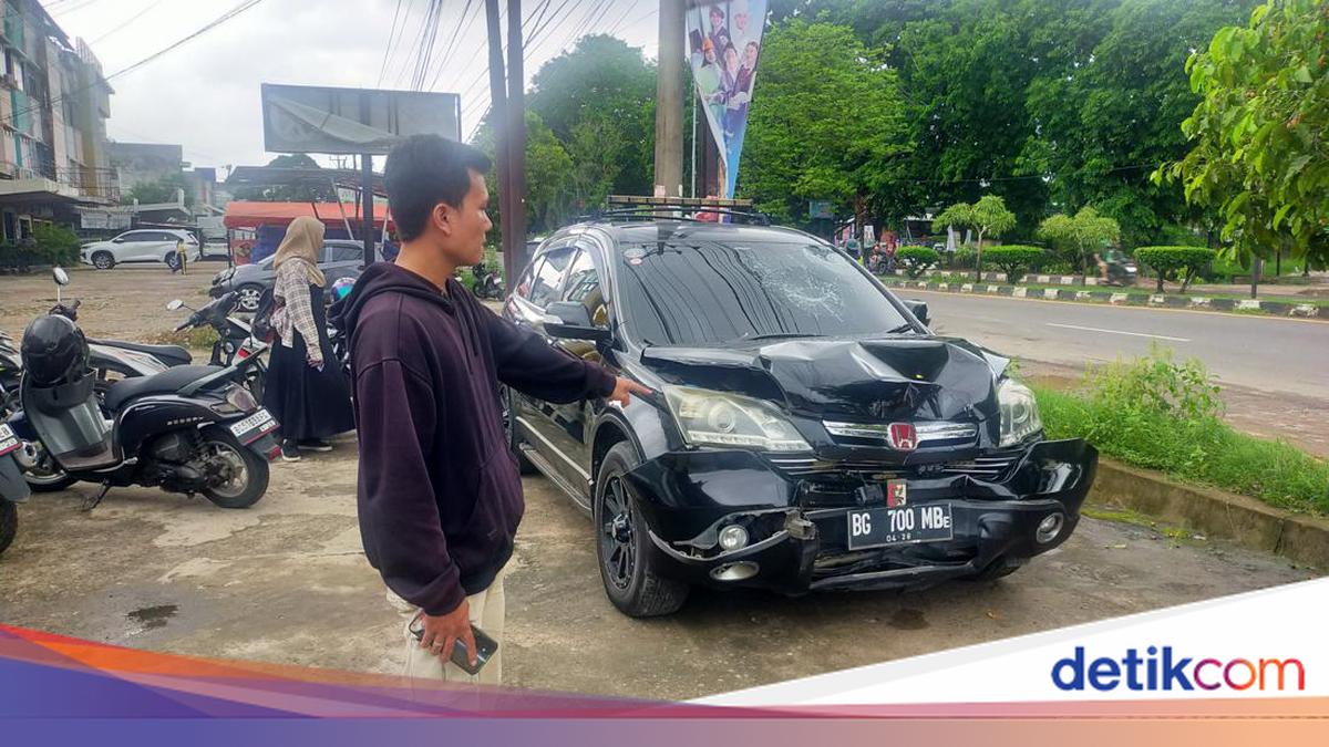Pria di Palembang Dikeroyok 3 Orang hingga Dilarikan ke Rumah Sakit