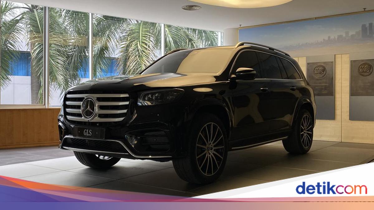 Tampang SUV Mewah Mercedes-Benz New GLS 450 yang Baru Rilis