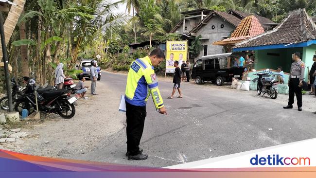 Brak! Pikap Vs Motor di Pengasih Kulon Progo, 1 Orang Tewas
