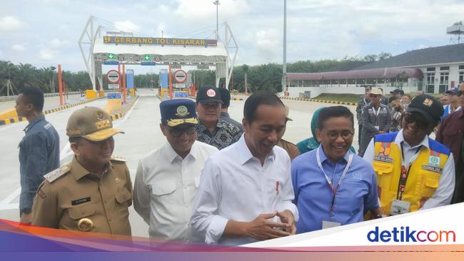 Resmikan 2 Ruas Tol Trans Sumatera, Ini Harapan Jokowi
