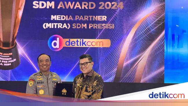 detikcom Raih Penghargaan Media Partner Terbaik di SDM Polri Awards 2024