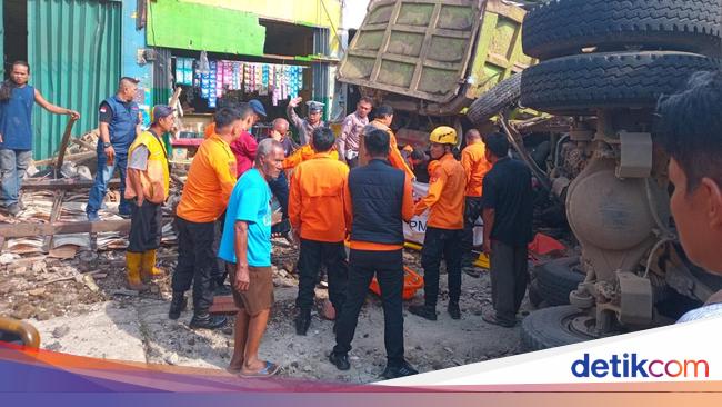 Identitas Korban Tewas-Luka Akibat Kecelakaan Beruntun di Subang