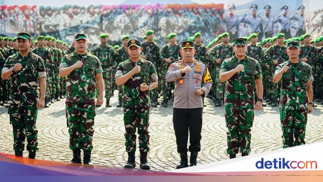 Potret Panglima TNI-Kapolri Pimpin Apel Pengamanan Pelantikan Presiden