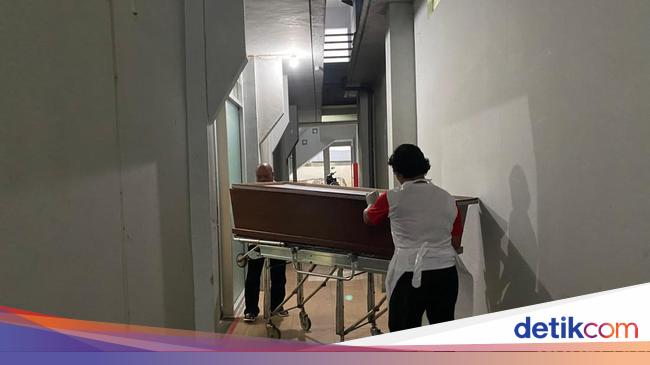 3 Jenazah Korban Laka Tol Ungaran Dibawa ke Ponpesnya Malam Ini, 1 Dipulangkan