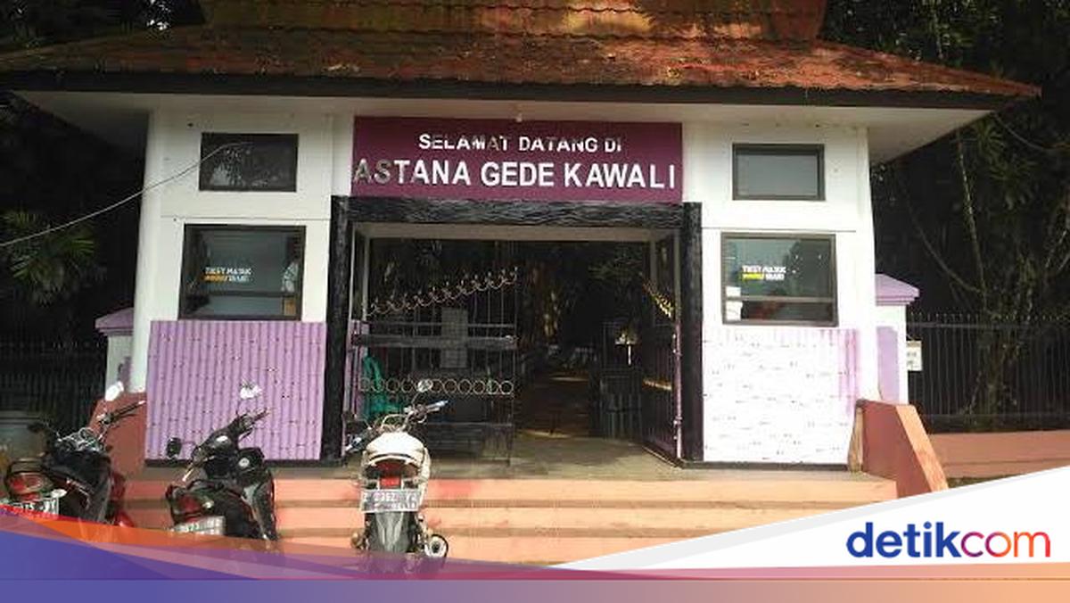 Dari Astana Gede Kawali, Menyusuri Spiritualitas Kerajaan Sunda