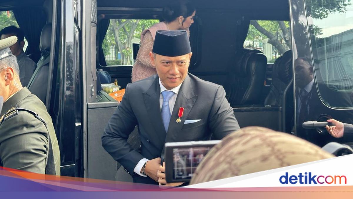 Dresscode Pelantikan Menteri Kabinet Merah Putih: Dasi Biru Muda dan Kebaya