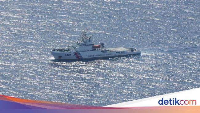 Bakamla RI Usir Kapal Coast Guard China di Laut Natuna Utara