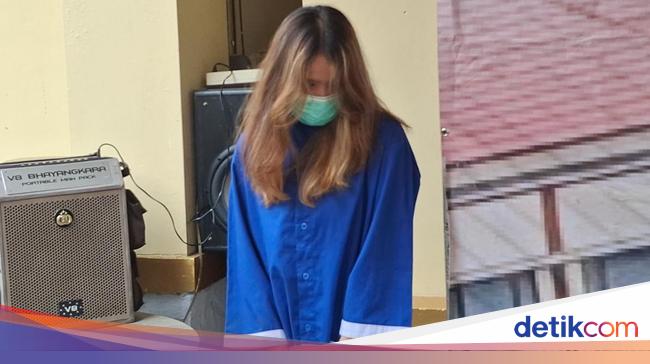 Selebgram Bogor Ngaku Promosi Judi Slot buat Bayar Kos, Segini Tarifnya