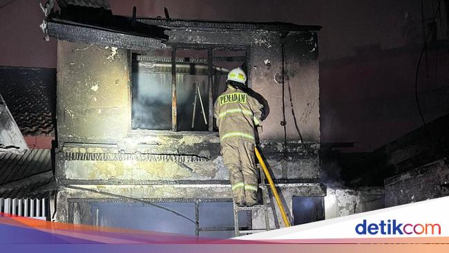 Kebakaran Rumah di Cilandak Jaksel Akibat Korsleting, Api Sudah Padam