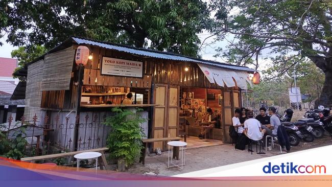Penampakan Kedai Kopi Mini Bernuansa Jepang, Unik Banget Loh!