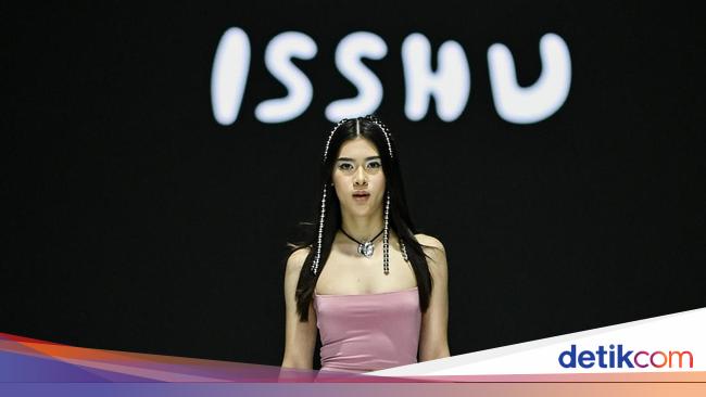 Eksis di JFW 2025, Jenama Isshu Perdana Eksplor Teknik Rajut dan Macrame
