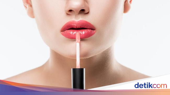 7 Cara Mendapatkan Bibir Plumpy Alami Tanpa Filler