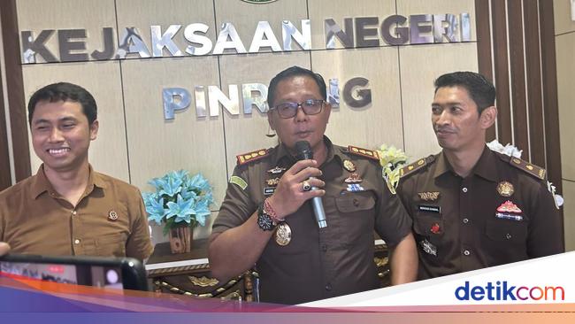 Kejari Tetapkan Direktur Mall Pinrang Tersangka Korupsi Rp 1 Miliar