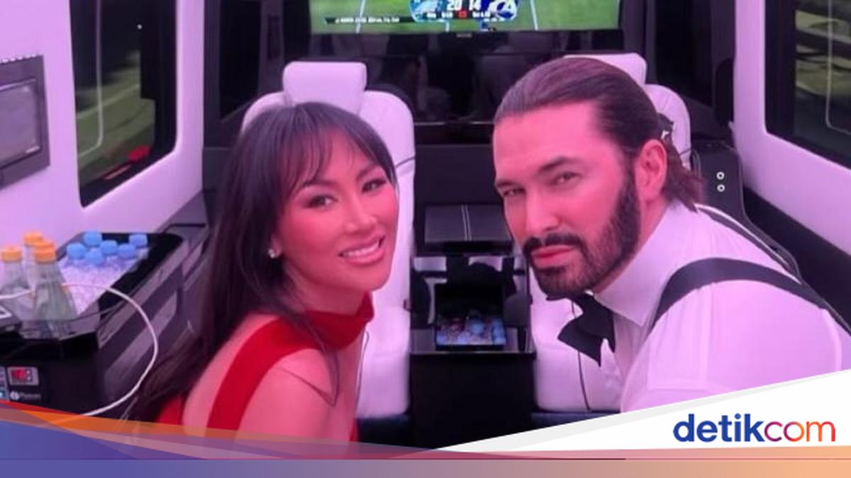 'Rich Kids' Dorothy Wang Umumkan Pertunangan dengan Brandon Yankowitz
