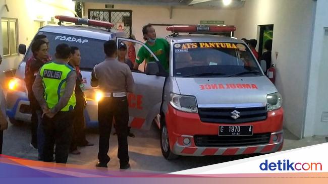 Jenazah Sopir Kru TvOne Korban Laka Tol Pemalang Dipulangkan ke Magetan
