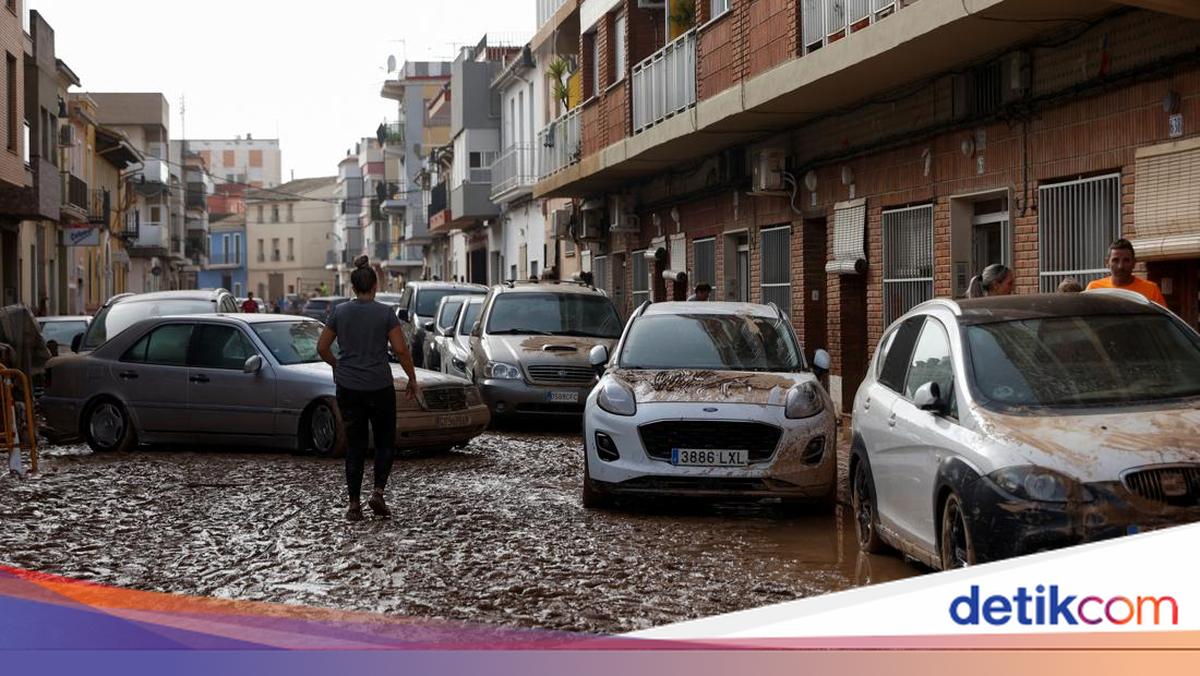 Usai Banjir Bandang, Valencia Bak Kota Mati