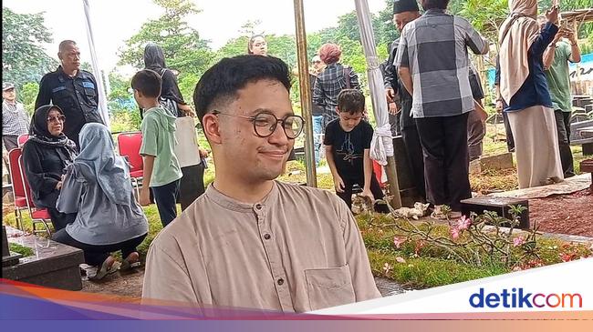 Ezra Eks HIVI Ceritakan Saat-saat Terakhir Dina Mariana Sebelum ... Ezra Eks HIVI Ceritakan Saat-saat Terakhir Dina Mariana Sebelum ...
