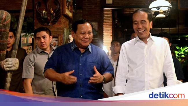 Kata Jokowi soal Hubungannya dengan Prabowo: Sangat Solid Kata Jokowi soal Hubungannya dengan Prabowo: Sangat Solid