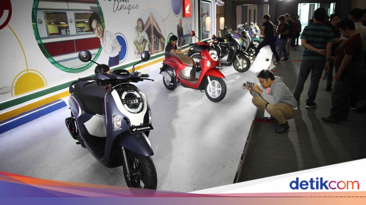 Daftar Harga Honda Scoopy Terbaru, Termurah Rp 22,5 Jutaan!