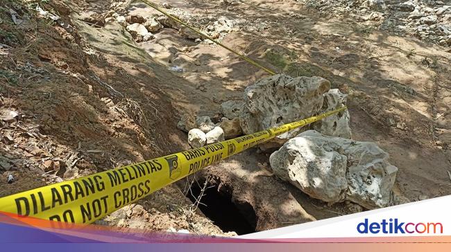 Analisis Pakar soal Kemunculan Lubang Misterius Sedot Air Sungai di Blitar Analisis Pakar soal Kemunculan Lubang Misterius Sedot Air Sungai di Blitar
