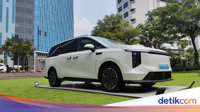 Maxus Tegaskan Beda dengan MG di Indonesia Maxus Tegaskan Beda dengan MG di Indonesia