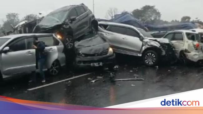 KNKT Terjunkan Tim Investigasi, Usut Kecelakaan Karambol di KM 92 Tol ...
