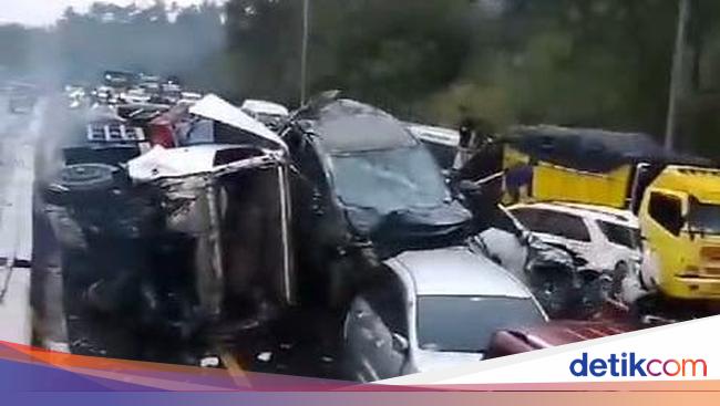 Kecelakaan Maut Tol Cipularang, Sopir Truk Abaikan Bunyi Alarm di Dashboard