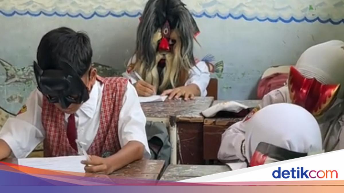 Viral Guru di Surabaya Cegah Murid Menyontek, Pakai Topeng Saat Ulangan