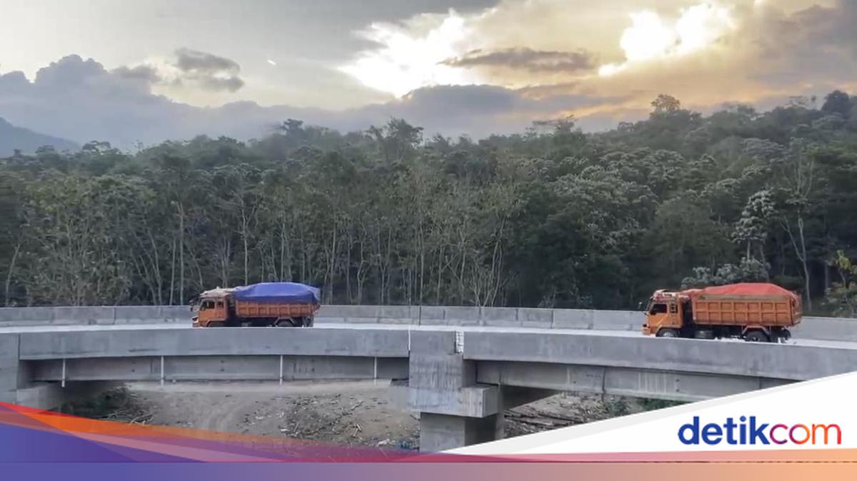 Jalan Layang Poros Maros-Bone Dibuka Hari Ini, Kendaraan Mulai Melintas