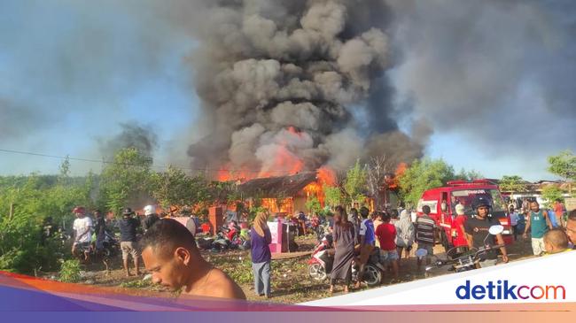 Pasar Omele Tanimbar Terbakar Diduga Akibat Ledakan Tabung Gas, 1 Orang Luka