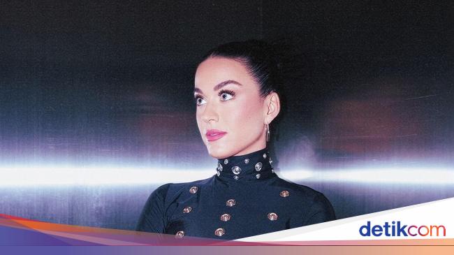 Katy Perry Akan ke Luar Angkasa, Pertama Kalinya Semua Kru Perempuan