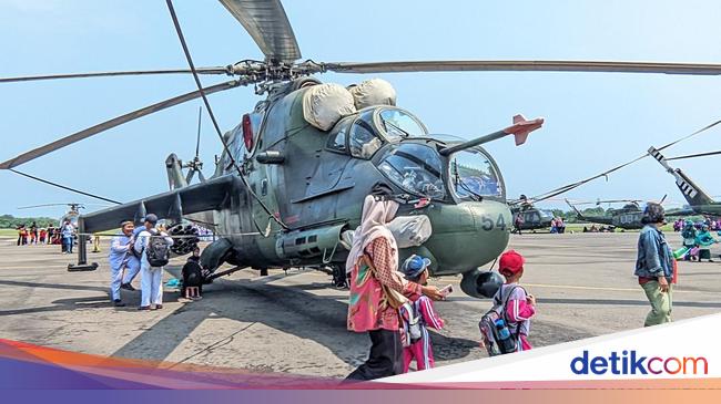 Weekend di Semarang, Ayo Lihat Heli Canggih Apache di Penerbad Expo