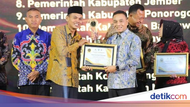 Pemkot Probolinggo Raih Penghargaan Kota Informatif 3 Kali Berturut-turut