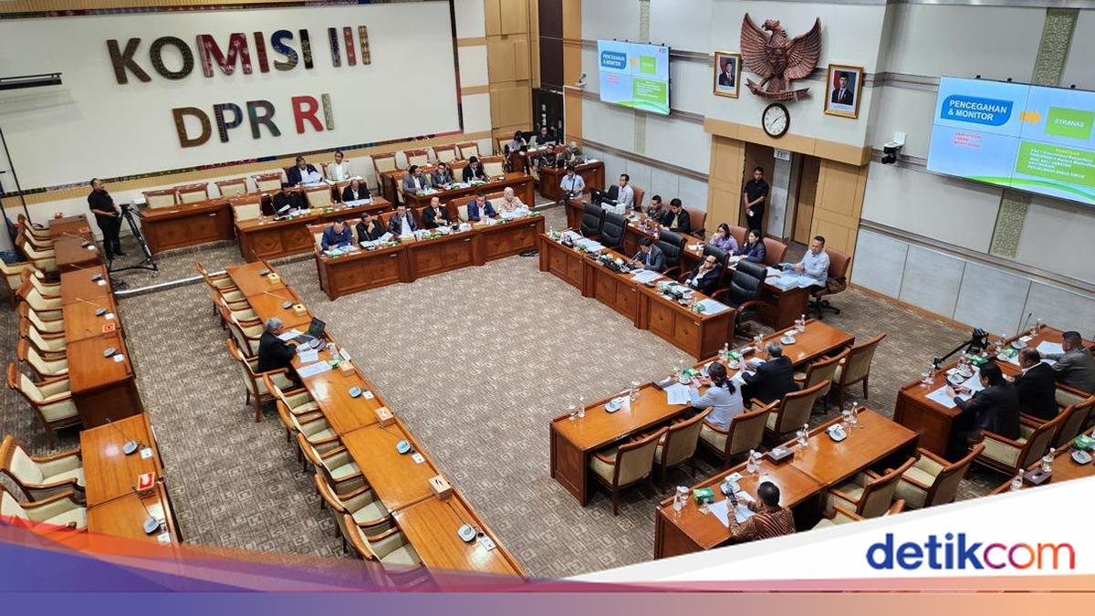 Anggota DPR Tanya Alasan Jaksa Fitroh Rohcahyanto Ingin Balik ke KPK