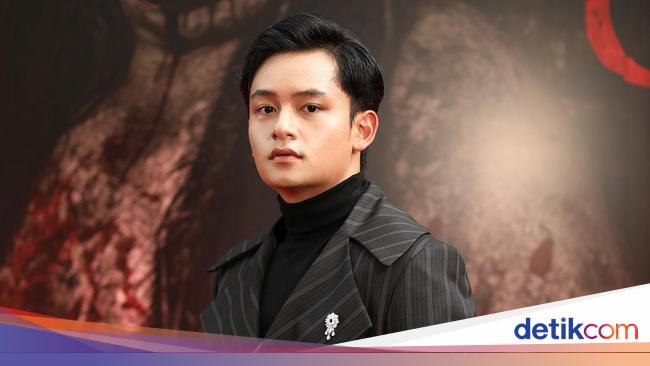 Seru! Ini Momen Randy Martin Kulineran Bareng Keluarga