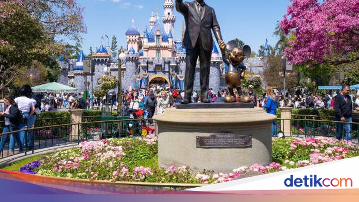 Disney Mulai Naikkan Harga Tiket Masuk di Momen Liburan