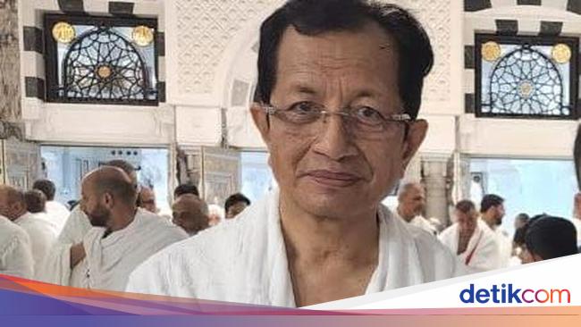 Menag Ajak Ribuan Jemaah Umrah Doakan Indonesia dan Palestina Menag Ajak Ribuan Jemaah Umrah Doakan Indonesia dan Palestina