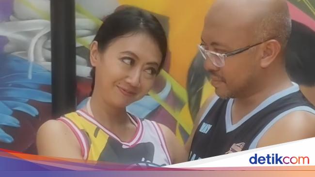 Galiech Irit Bicara Digugat Cerai Asri Welas Setelah 17 Tahun Nikah