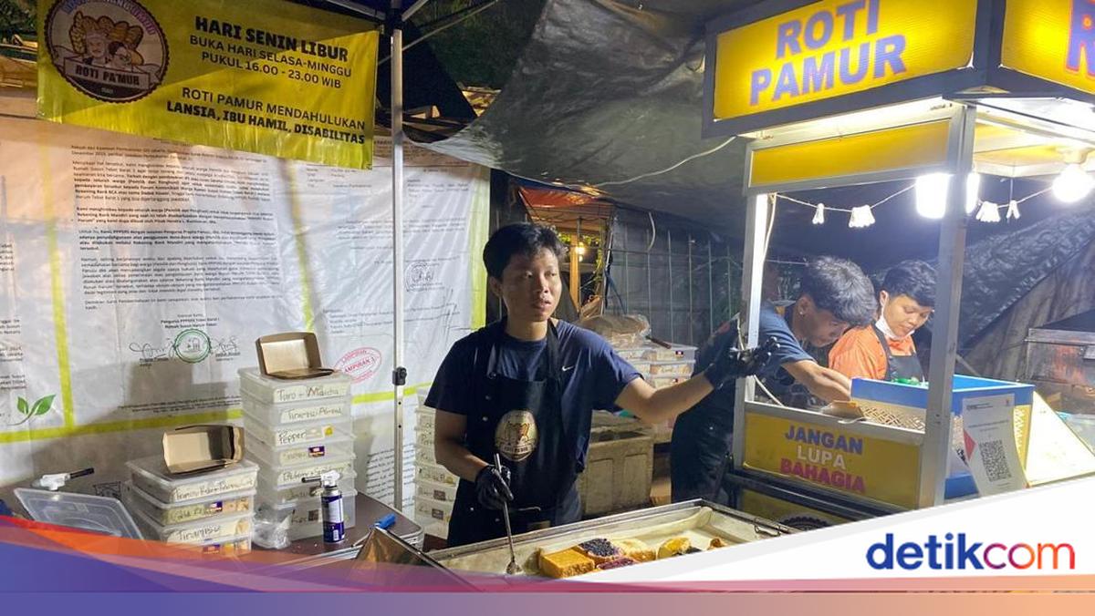 Roti Viral Aneka Topping di Tebet Ini Harganya Rp '15 Juta'!