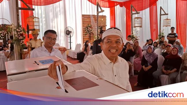 Dedi Mulyadi Menang Telak di TPS Lokasinya Mencoblos