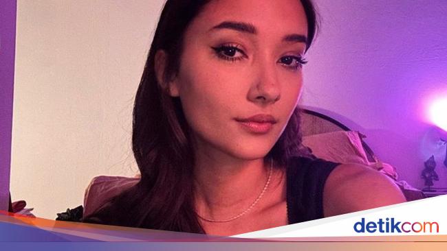 Adegan Renang di Guna-Guna Istri Muda Bikin Carissa Perusset Insecure